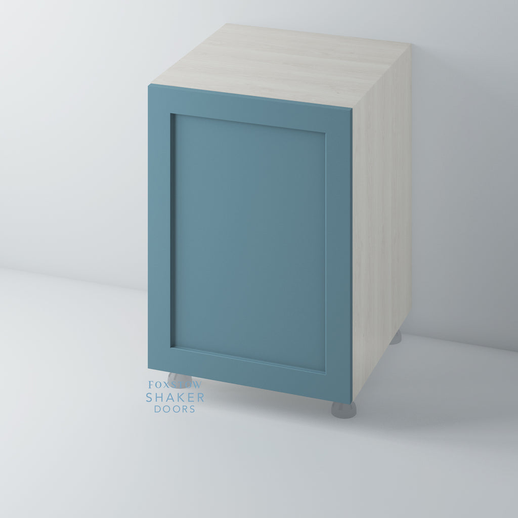 Howdens Shaker Kitchen Doors — Foxstow
